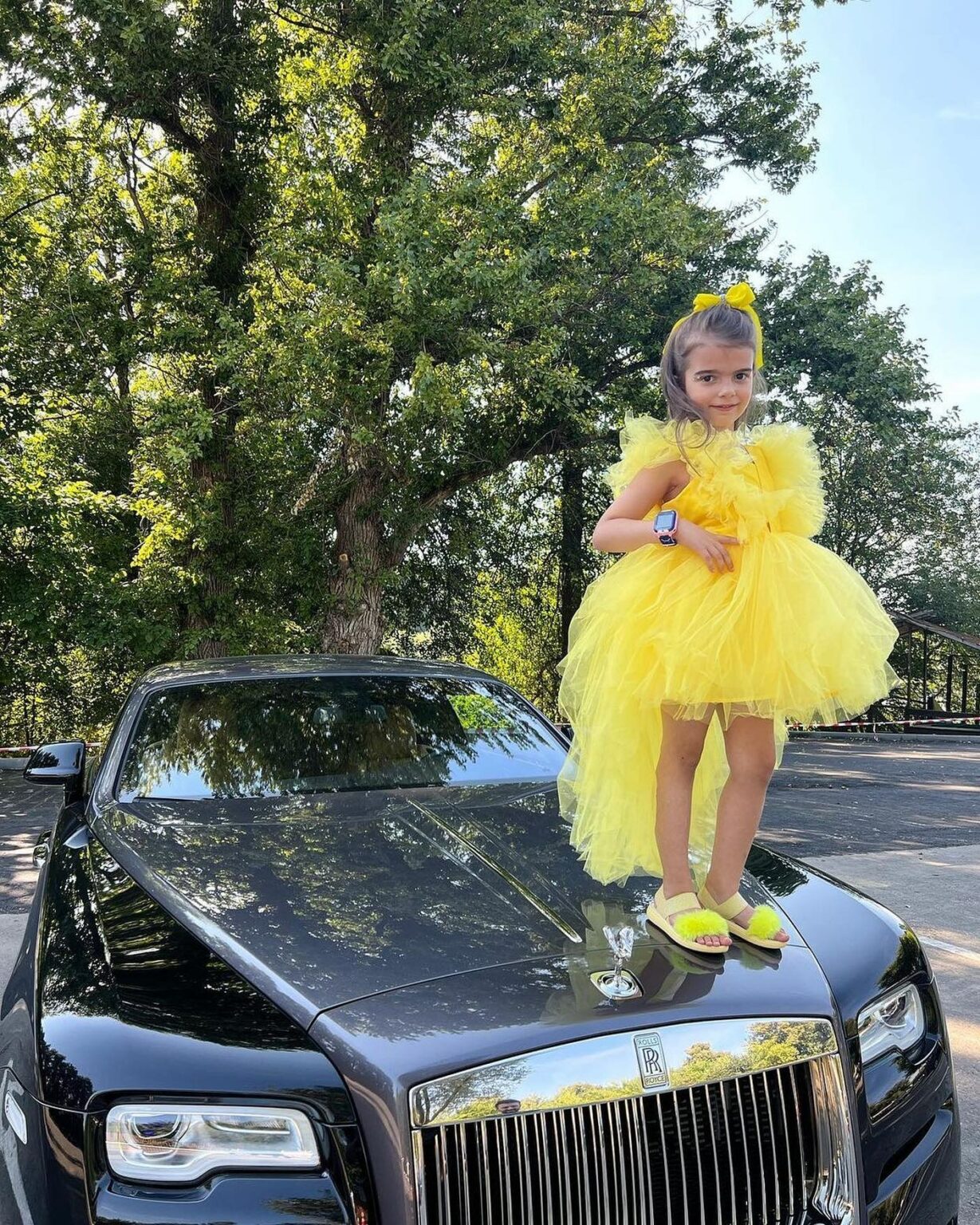 Как живут Rich Russian Kids - дети российских олигархов, политиков и ...